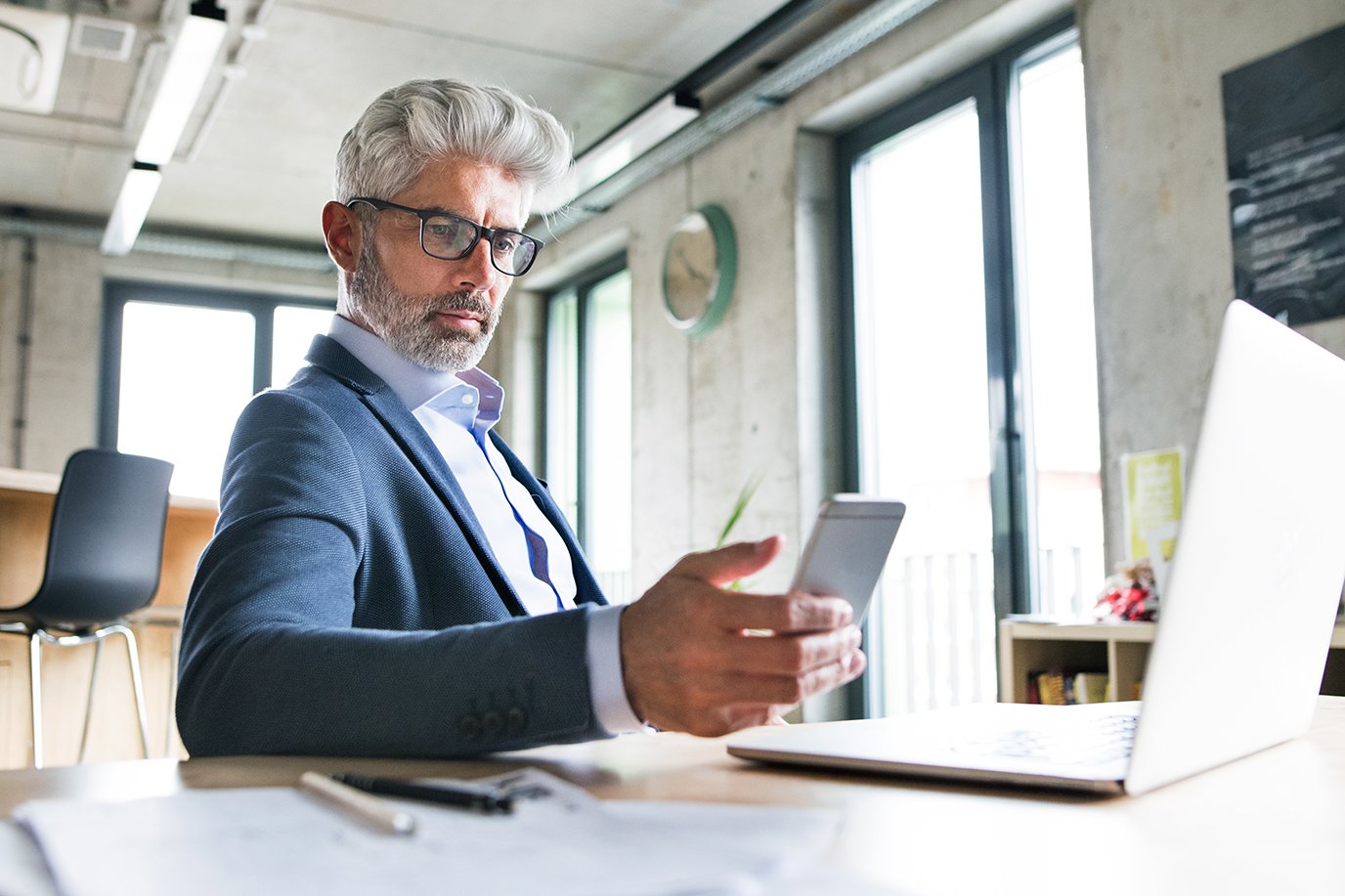 Progressive lenses | Hoya Vision Care