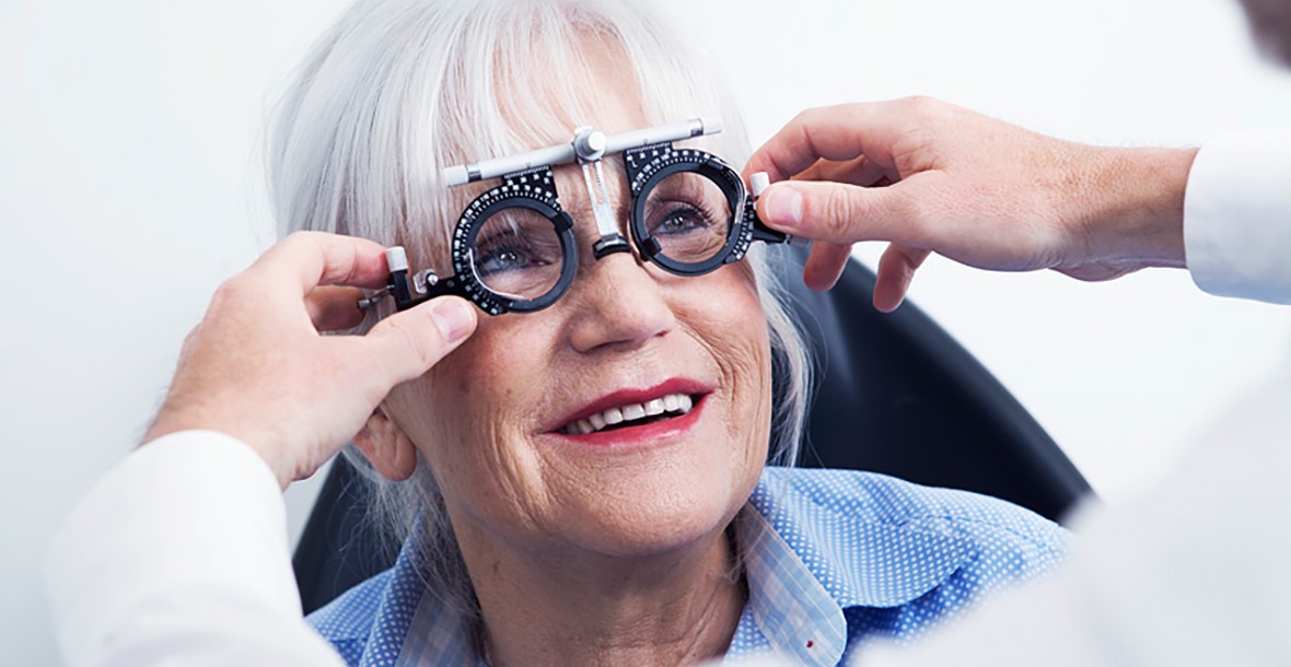 Jak se provádí oční vyšetření? | HOYA Vision Care
