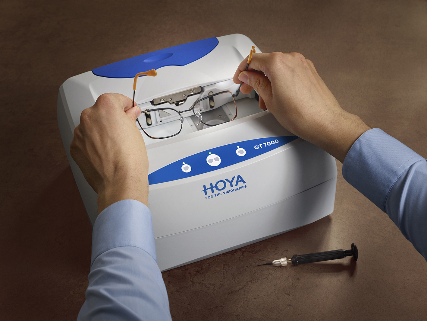 Gran precisión y mayor productividad. Así es el trazador GT 7000 de HOYA Vision Care